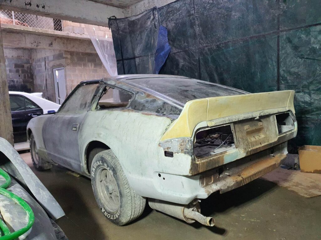 datsun 280zx s130 rear spoiler 3 piece marugen Style JDM – JP Fiber Shop